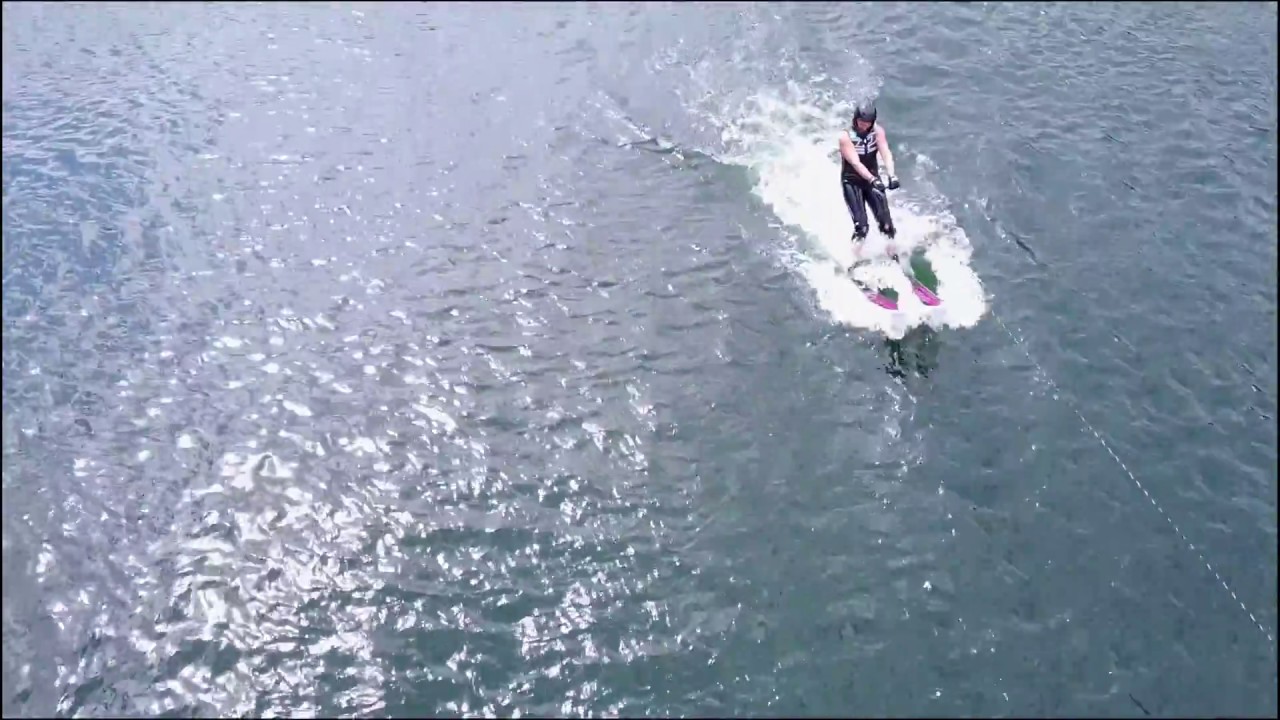 [4K Footage] Premiere Ski School (Pentney Lakes) - YouTube