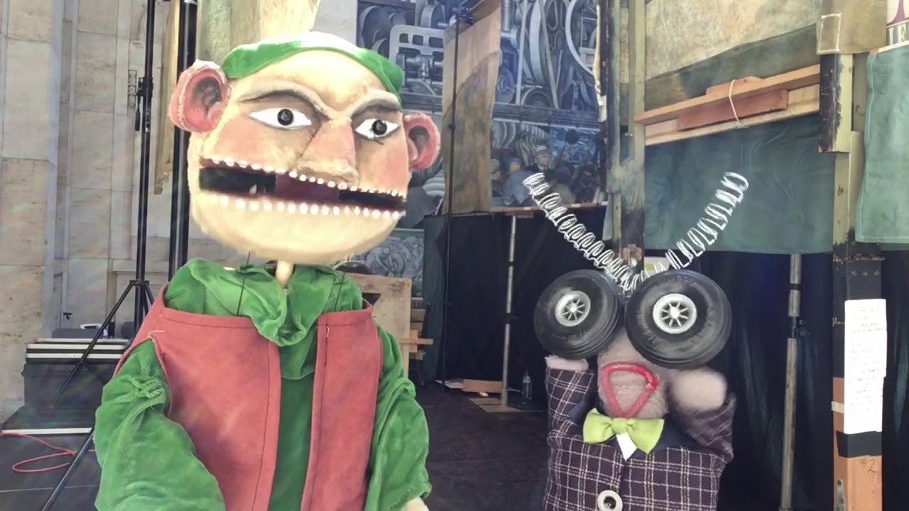 Stinky Cheese Man Mesner Puppet Theatre - YouTube