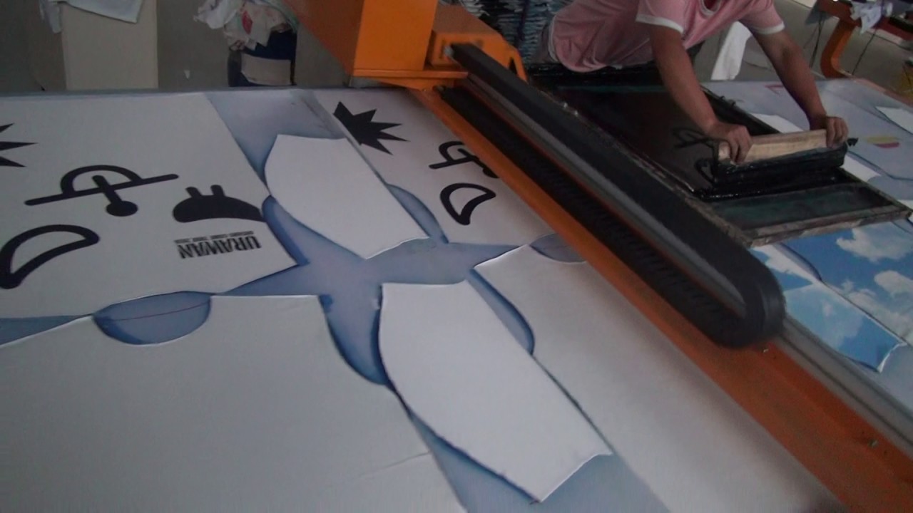 digital injection screen printer - YouTube