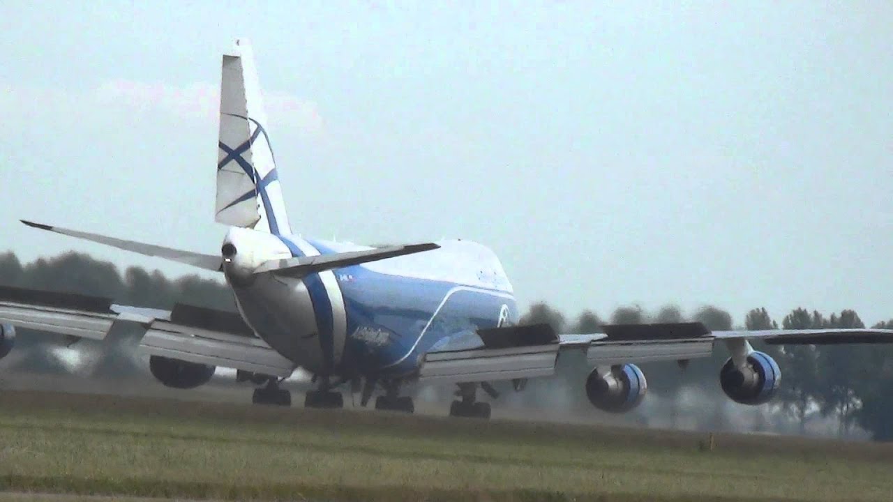 Air Bridge Cargo • Boeing 747-400 • Landing Schiphol Airport - YouTube