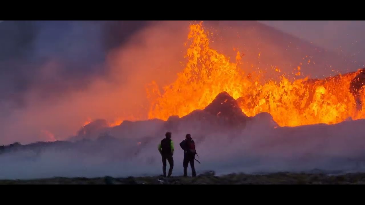 Incredible volcanic eruption in Iceland! 07/10/2023🇮🇸📽🌋 - YouTube