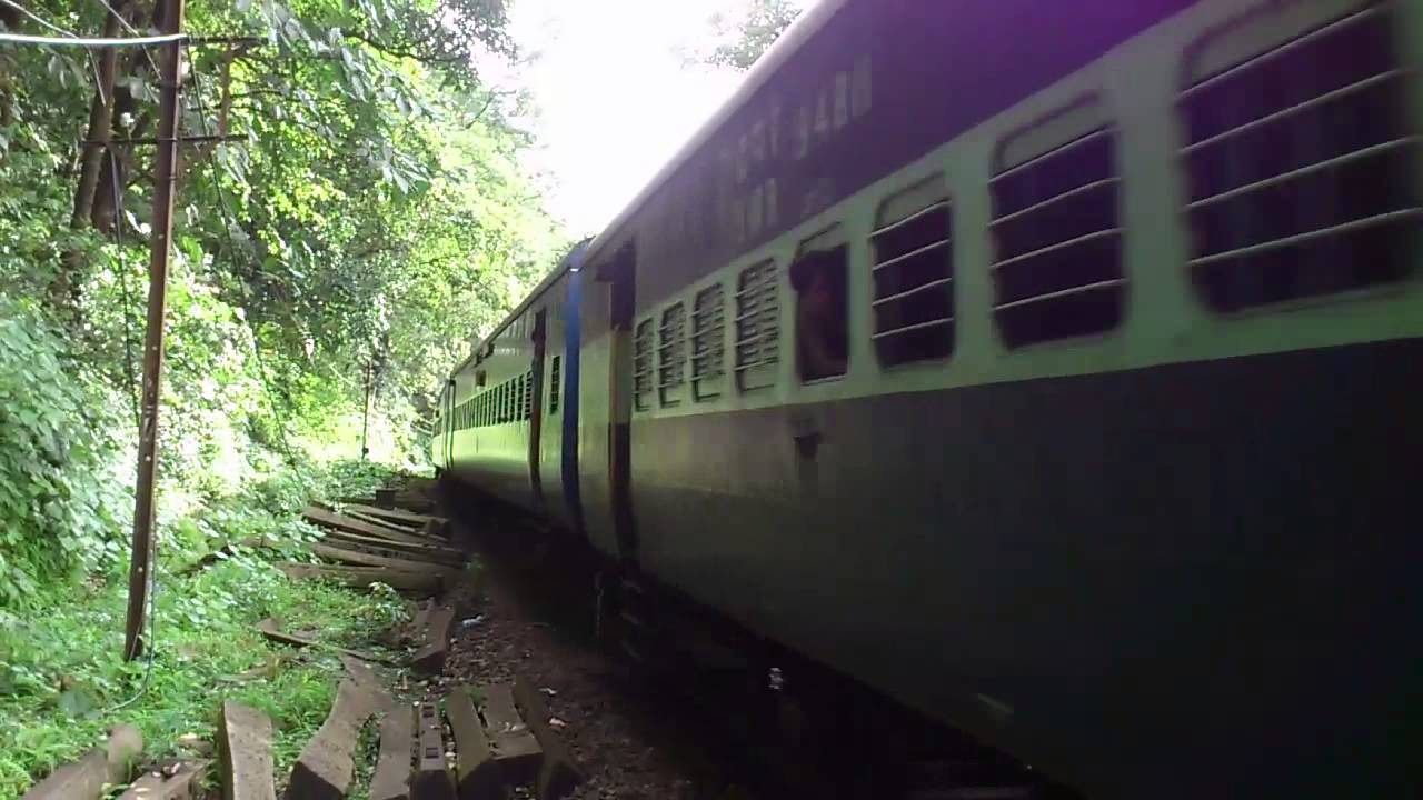 Goa Express crossing Dudhsagar View Point..! - YouTube