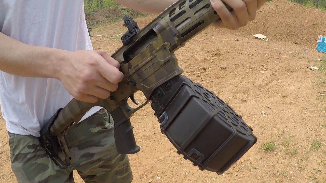 Panzer ar12 20 round drum dump - YouTube