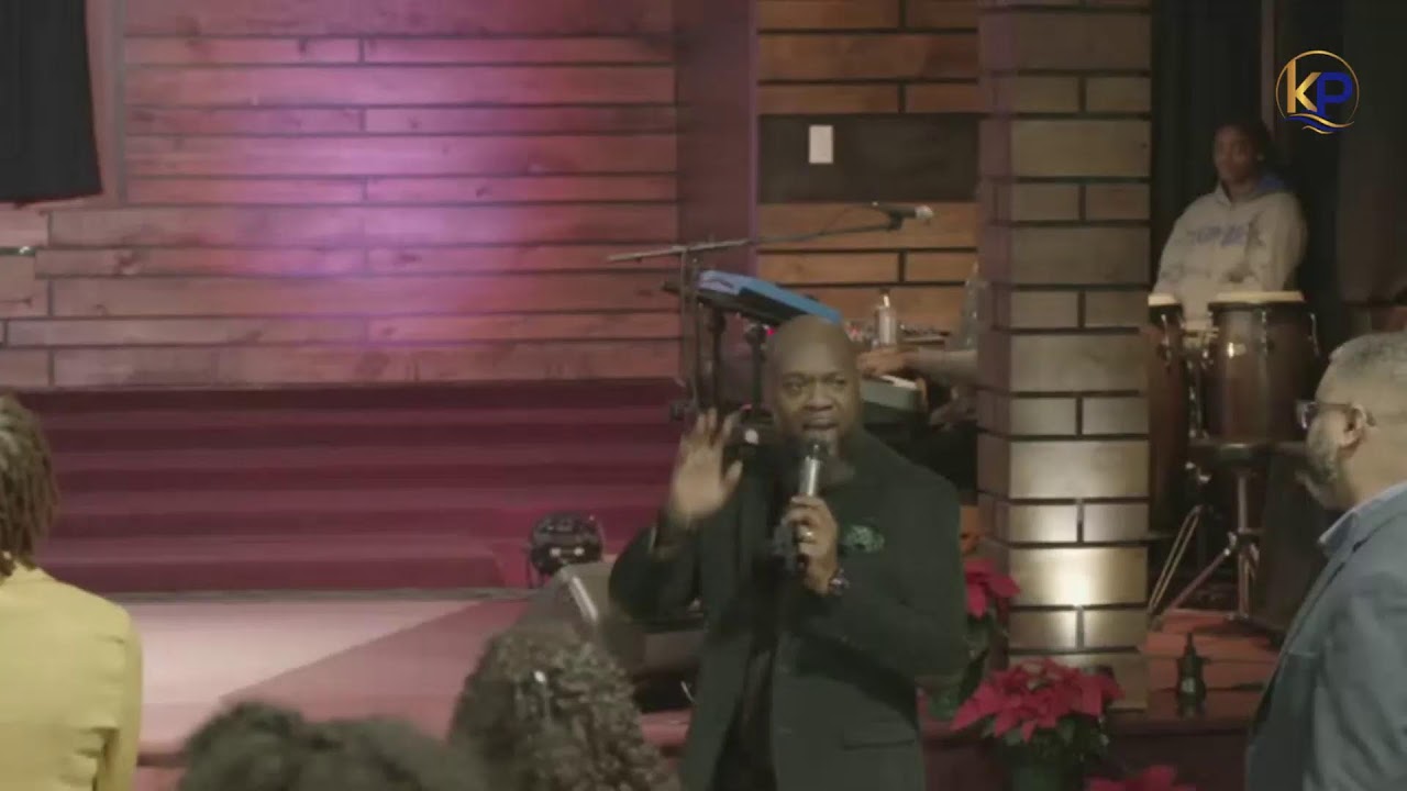 Sunday Morning Worship w/ Apostle Kelso Clark - YouTube