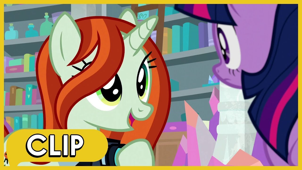 Chrysalis Disguises as a Photographer - MLP: Friendship Is Magic ...