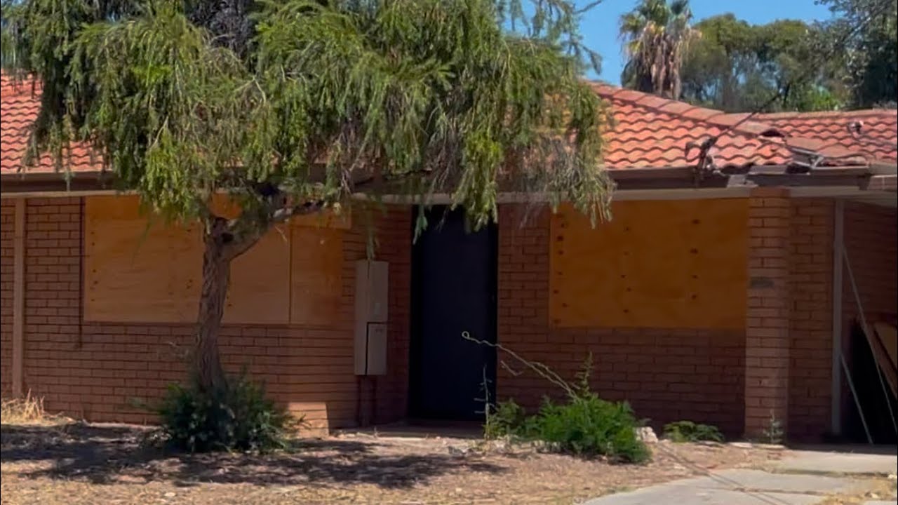 Beaconsfield “Perth’s Vanishing Suburb” Walking Tour - YouTube
