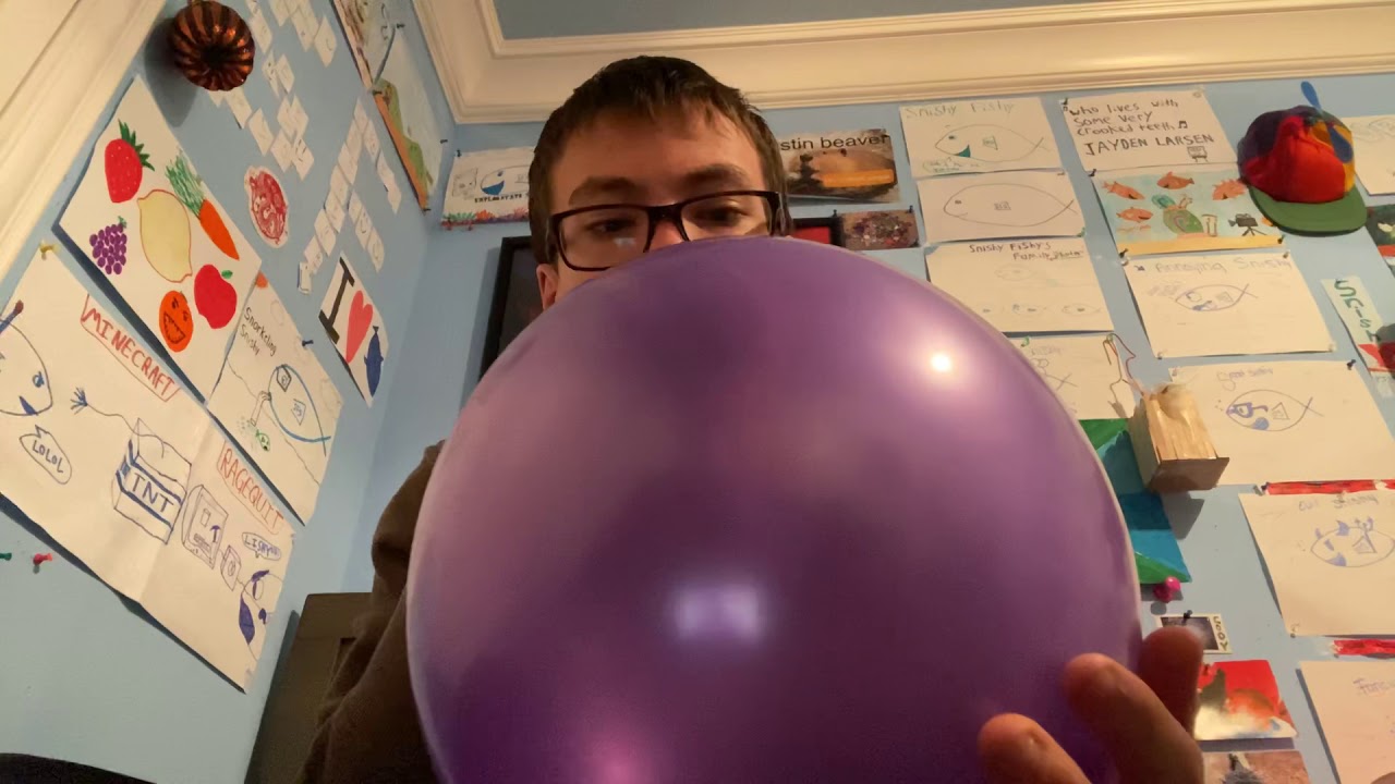 Inflating a balloon #825 - YouTube
