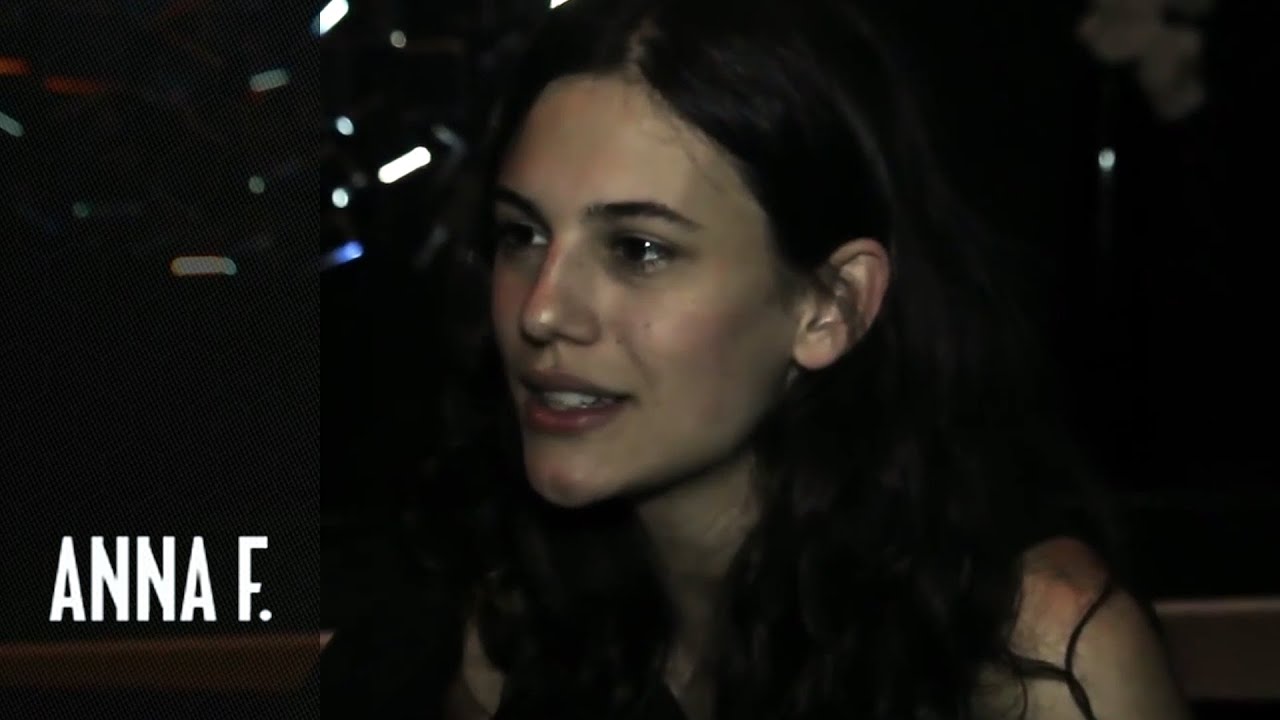 rockvideos.at - Interview mit Anna F. - YouTube