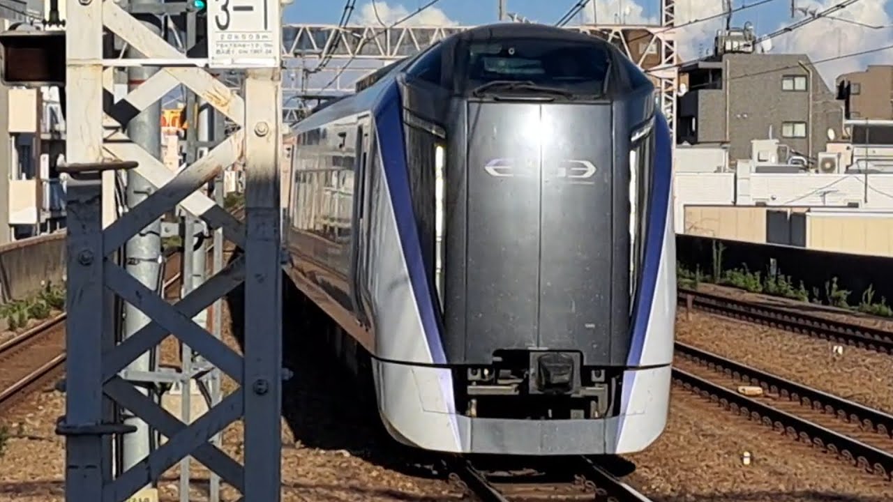 JR東日本E353系S103編成特急あずさ松本行き西荻窪駅通過(2024/9/10) - YouTube