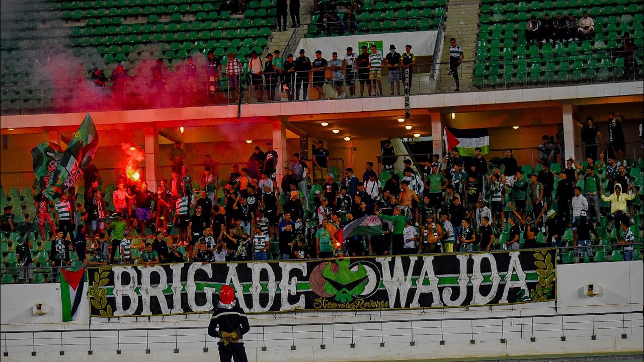 ULTRAS BRIGADE WAJDA 2007 | MCO v RCA #COUPEDUTHRONE 🚌 - YouTube