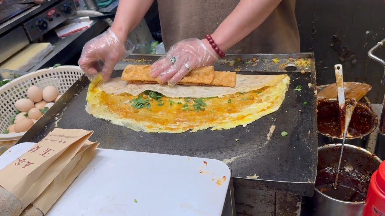 Chicken Jian Bing - YouTube