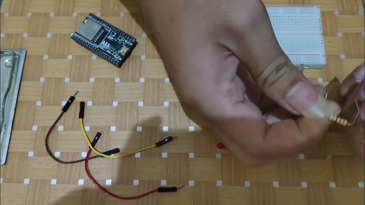 Tutorial cara menginstal Arduino IDE dan membuat lampu LED berkedip menggunakan esp32 - YouTube