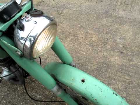Bsa C10l 1957 - YouTube