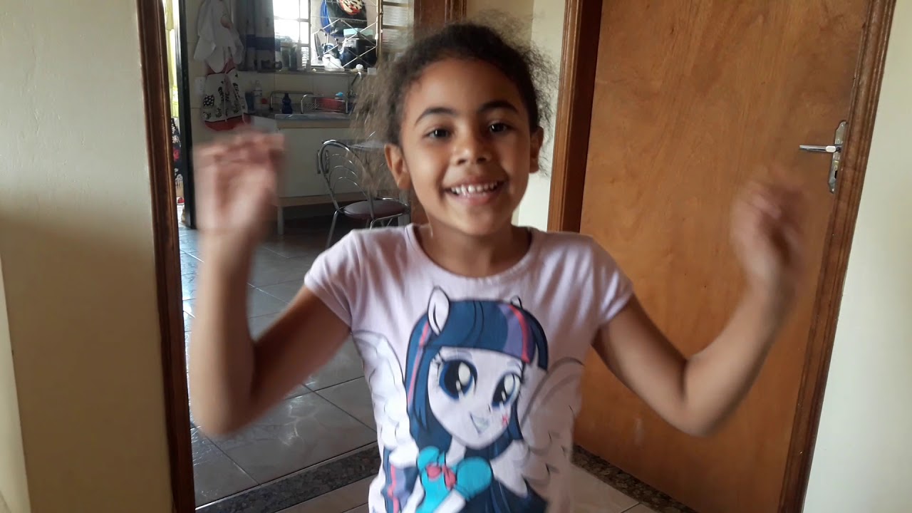 Jogando Just Dance Youtube