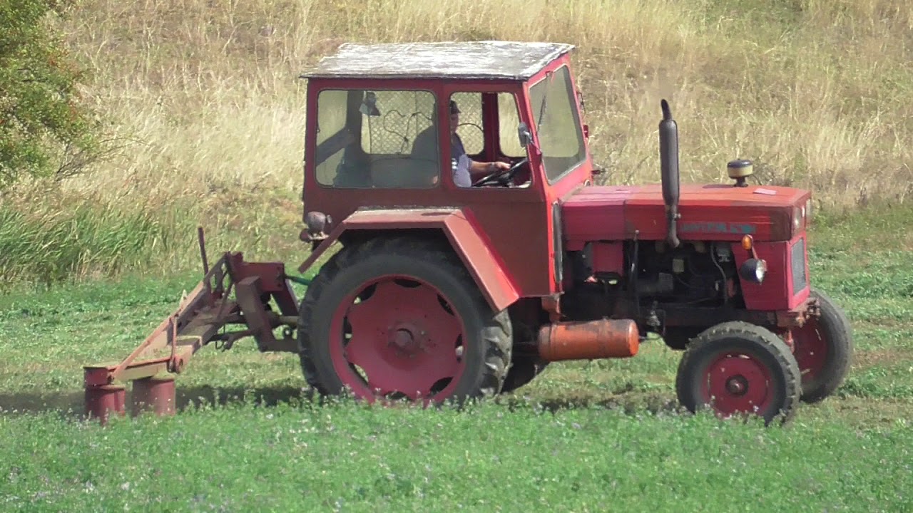 Tractor Universal 650 la cosit partea 2 - YouTube
