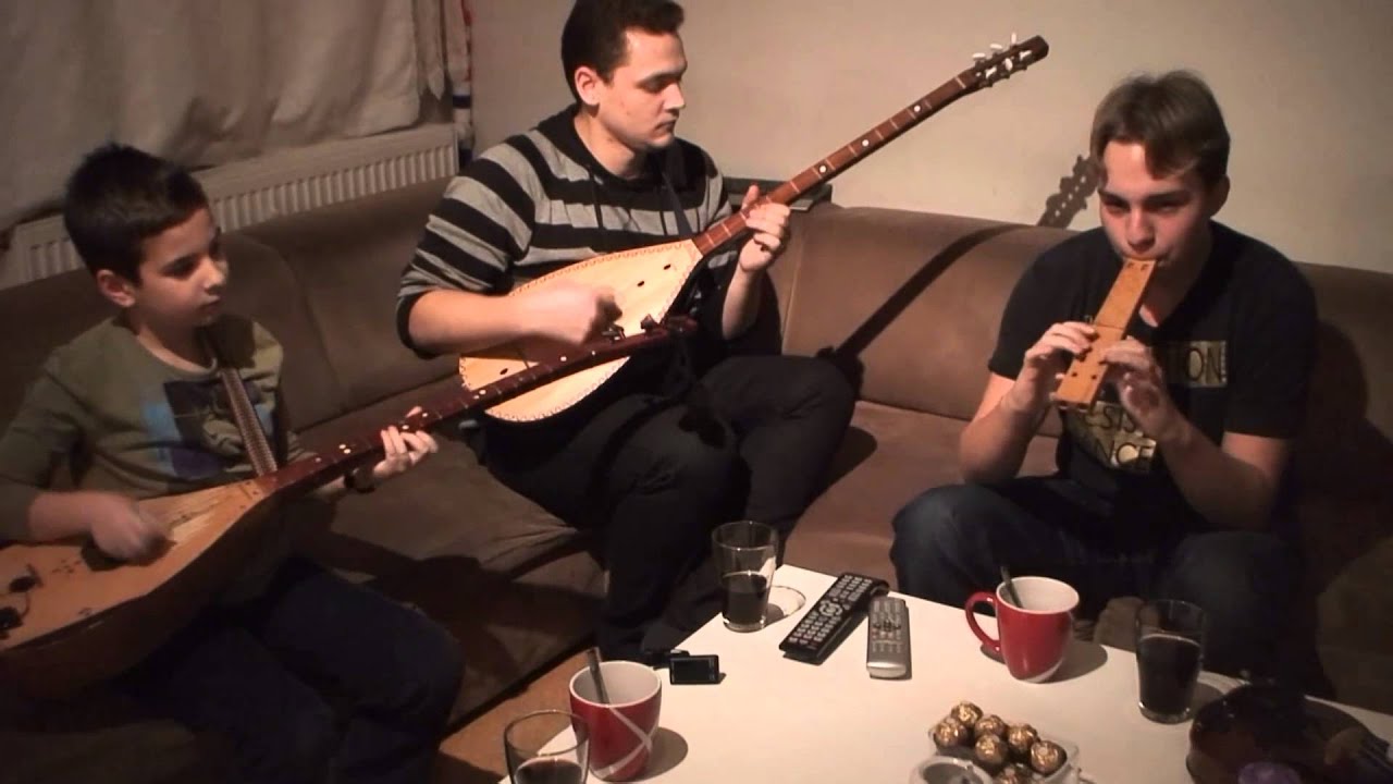 Posavska Braca - Kolo uz Dvojnice i Sargije - YouTube