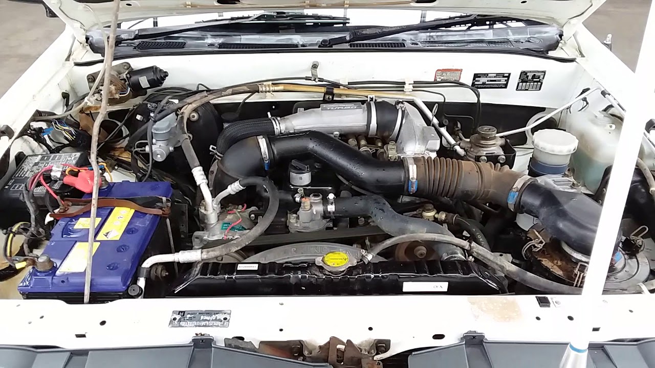 HOLDEN Rodeo 2.8ltr engine 186656km W0563 - YouTube