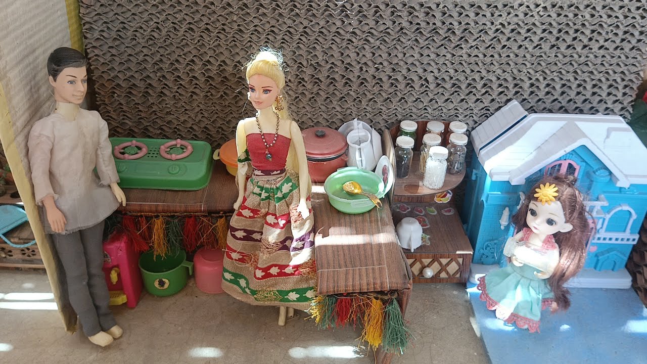 Hindi Urdu barbie doll story's - YouTube