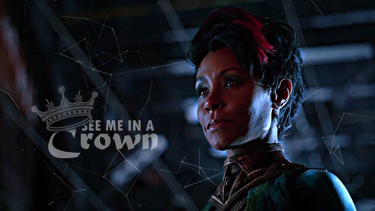 Fish Mooney | You Should See Me In A Crown - YouTube