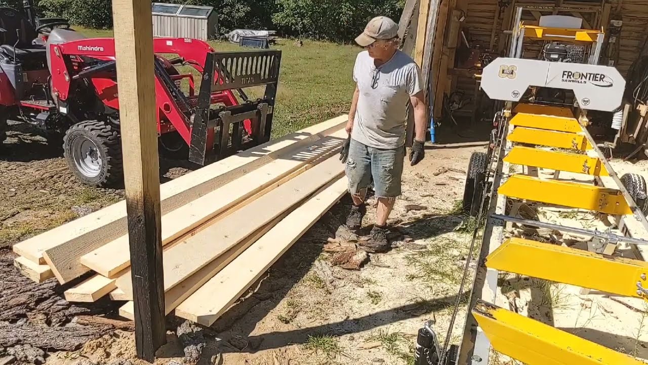 Lumber Out of a Massive White Pine on the Frontier OS27 Sawmill/ What ...