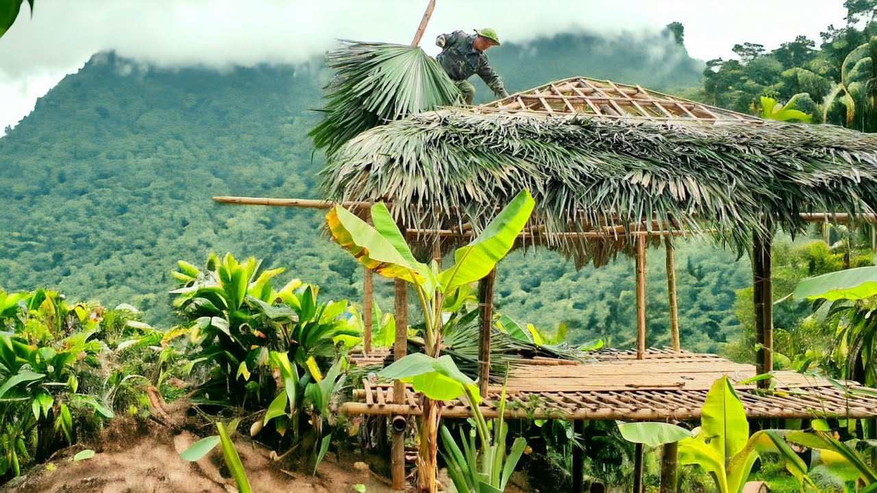 Building A Unique Bamboo House In The Rainforest Alone - Creative Craft ...