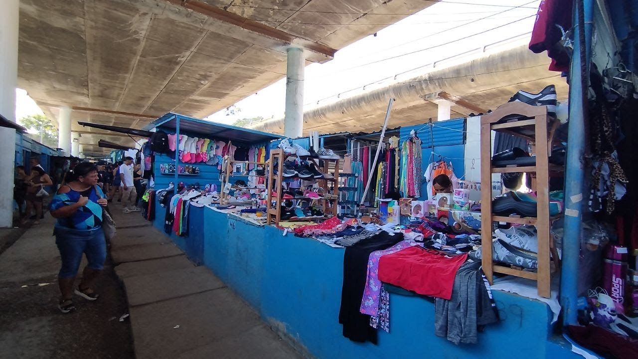 La 'candonga', el mercado callejero de la capital cubana donde hay de ...