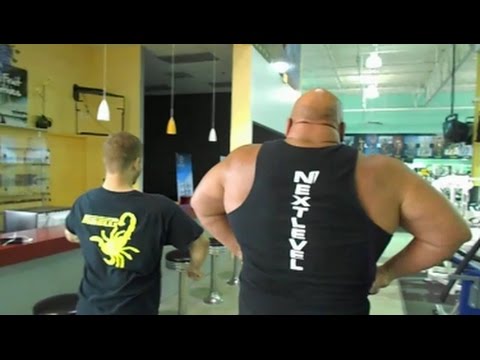 370 Pound White F**kin Lenny - YouTube