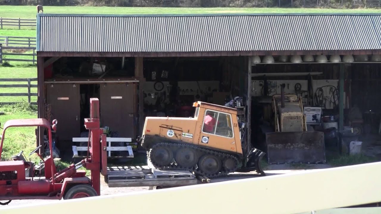 Bombardier SW48 offloading - YouTube