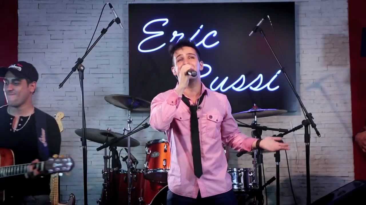 Eric Russi - Carona - DvD 2013 Villa Sertaneja Sp - YouTube