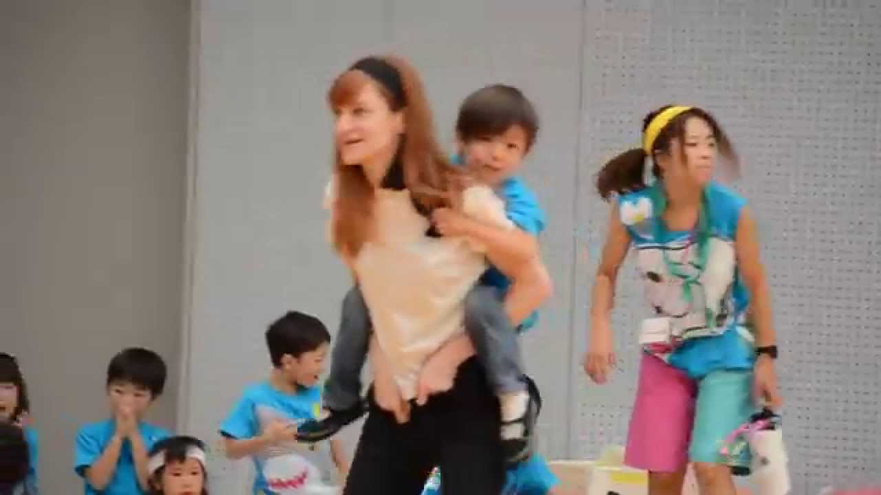 piggy back ride race 2015 sports day - YouTube