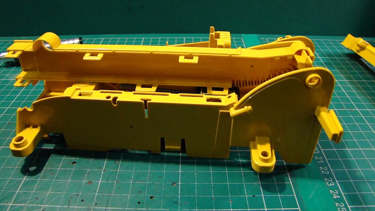 Bruder Cat Telehandler RC Conversion EP 14 Boom Lift Ram - YouTube