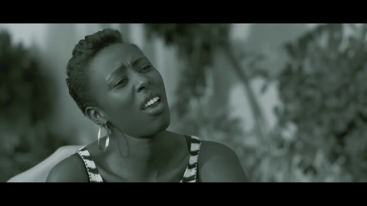 BULL DOGG Ft TOM CLOSE IGIKOMERE (OFFICAL VIDEO) 2017 STARCHAT ...