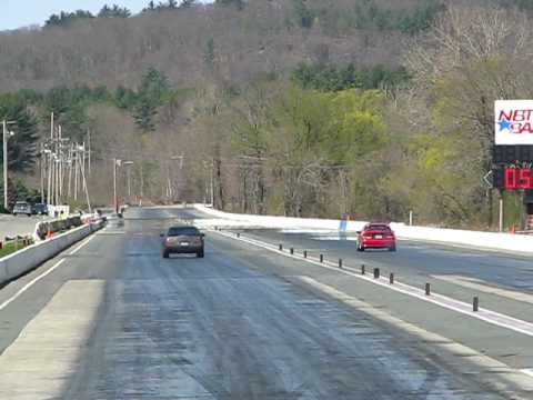 5 speed Lincoln Mark VII 1/4 mile drag - YouTube