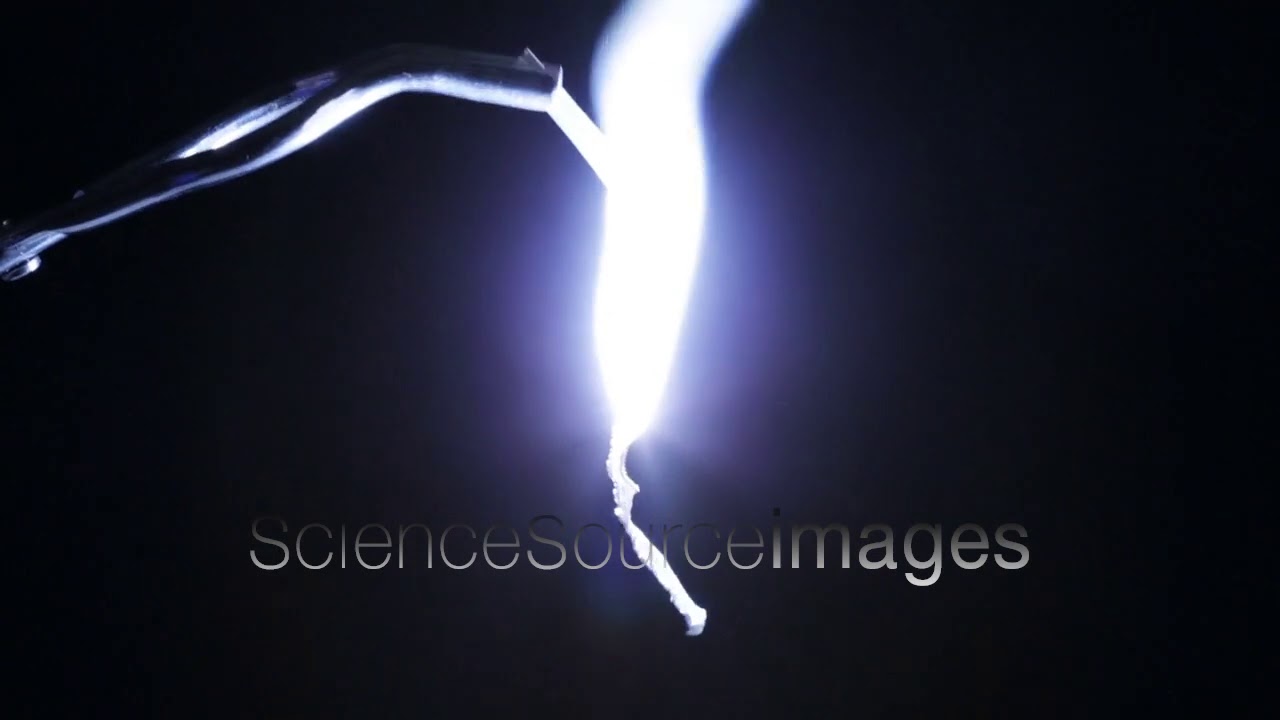 Magnesium ribbon burning, Chemical Reaction - YouTube