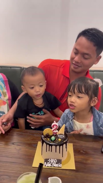 Adek Nacio Ulang tahun yg Ke 2 - YouTube
