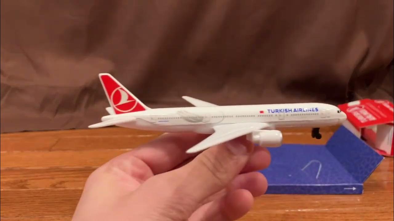 Daron Thai A350, and Turkish 777 unboxing - YouTube
