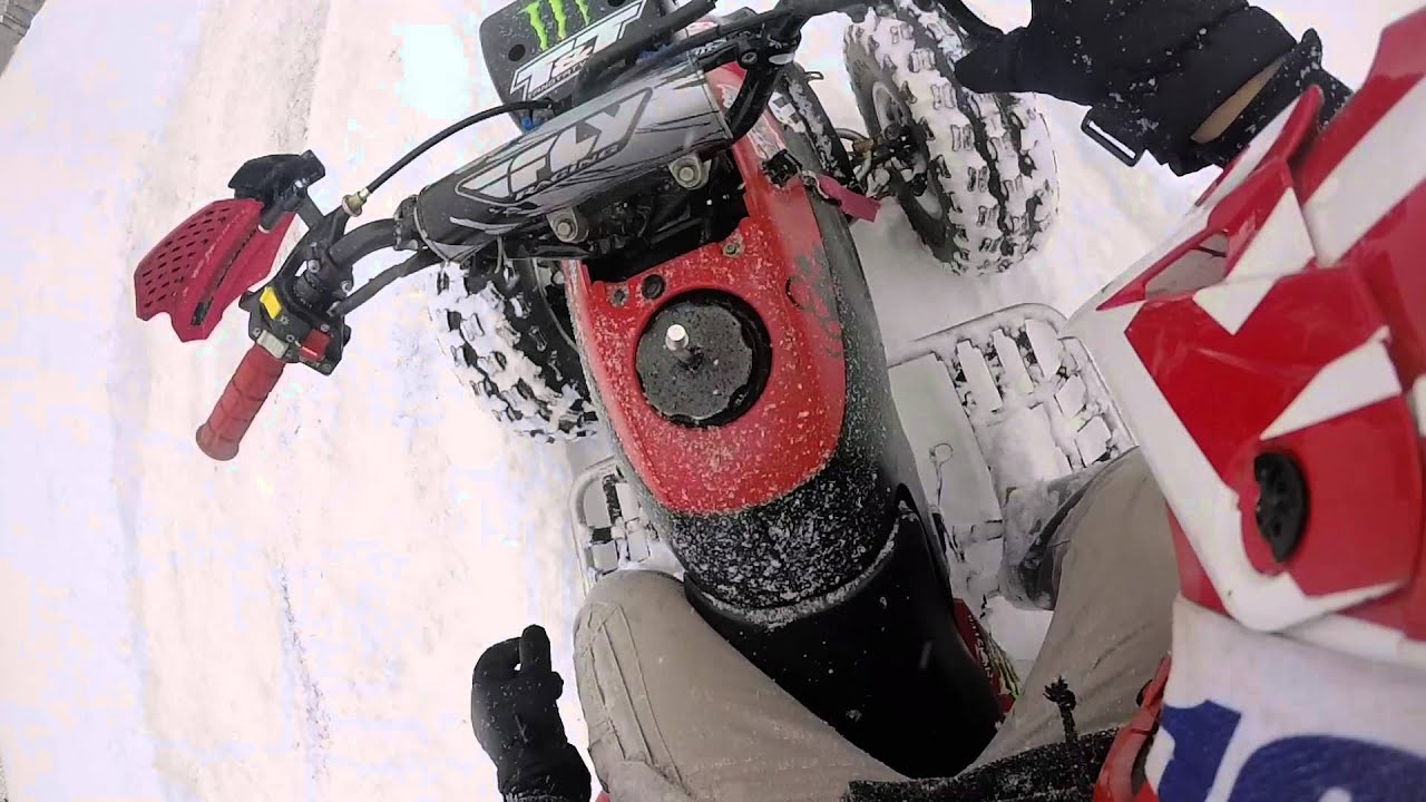 trx300ex vs fresh powder - YouTube