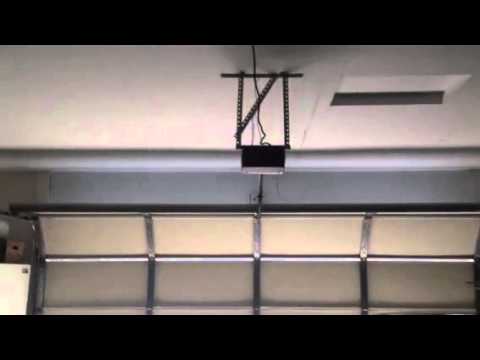 Genie screw drive garage door opener - YouTube