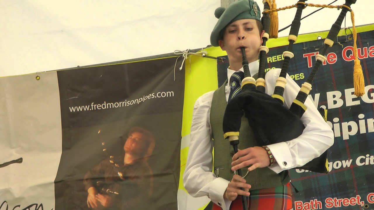 Connor Sinclair: Hornpipe & Jig - Pipe Idol 2012 - YouTube