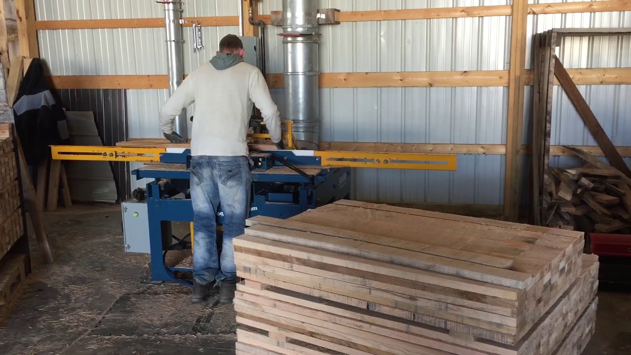 Baker single pallet rubber notcher - MC Workshops - YouTube