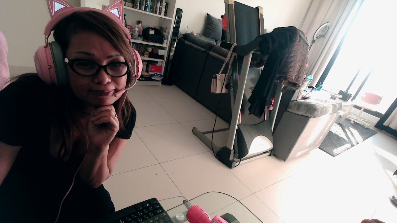 alice vlog - YouTube