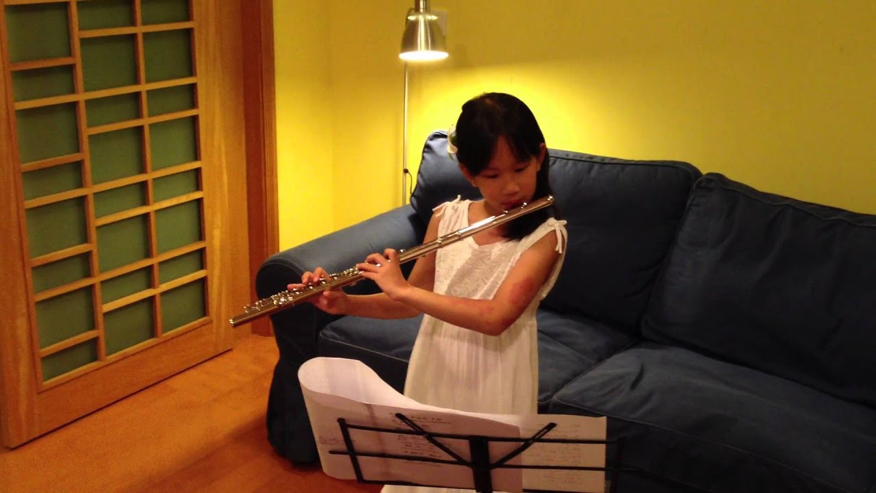 Sarah Tang First Fluke Performance - YouTube