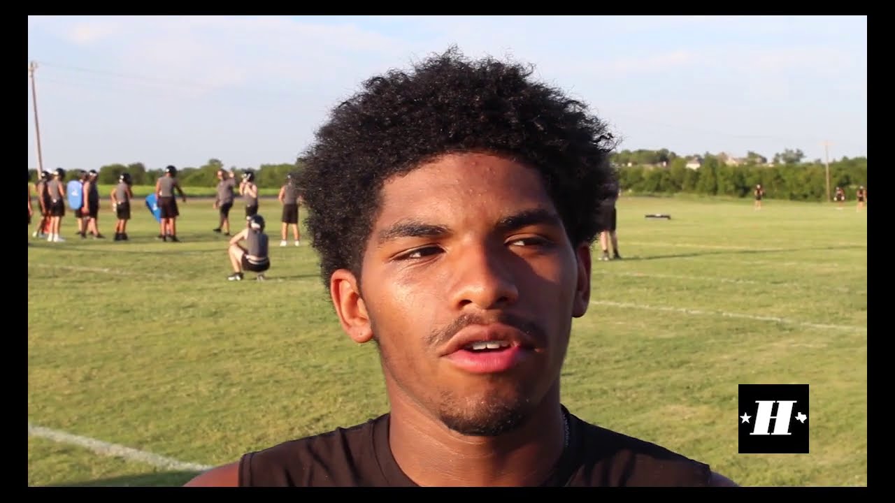 Howe Bulldogs begin football workouts, 8/3/2020 - YouTube