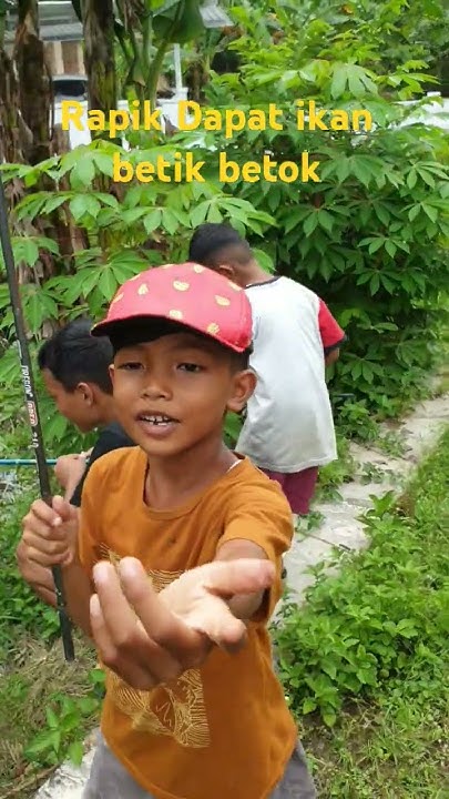 Rapik dapat ikan betik di sungai mancing #ikan #mancing #anak - YouTube