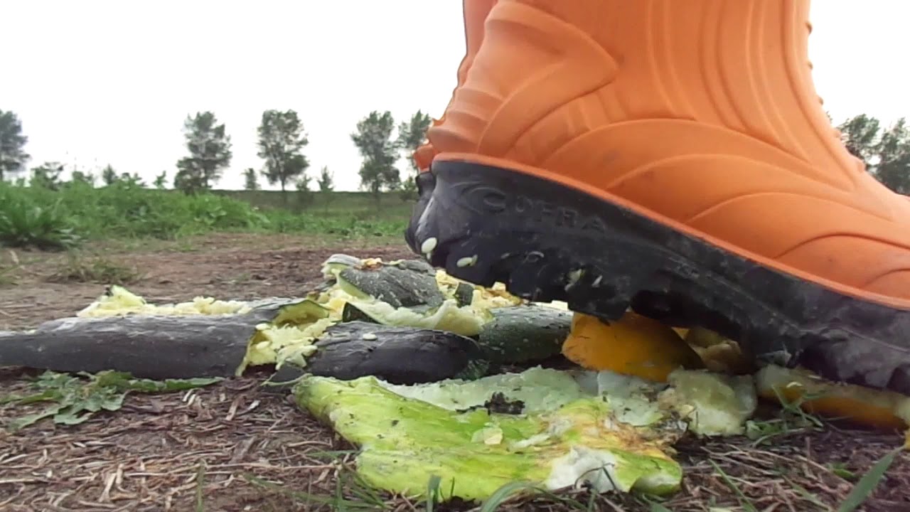 Cofra Thermo Boots food stomp, trampling pumpkins and zucchini and ...