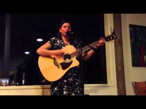 Sunny Ray (NZ) Live At Waikaretu 14 September 2012 Nikau Cafe - YouTube