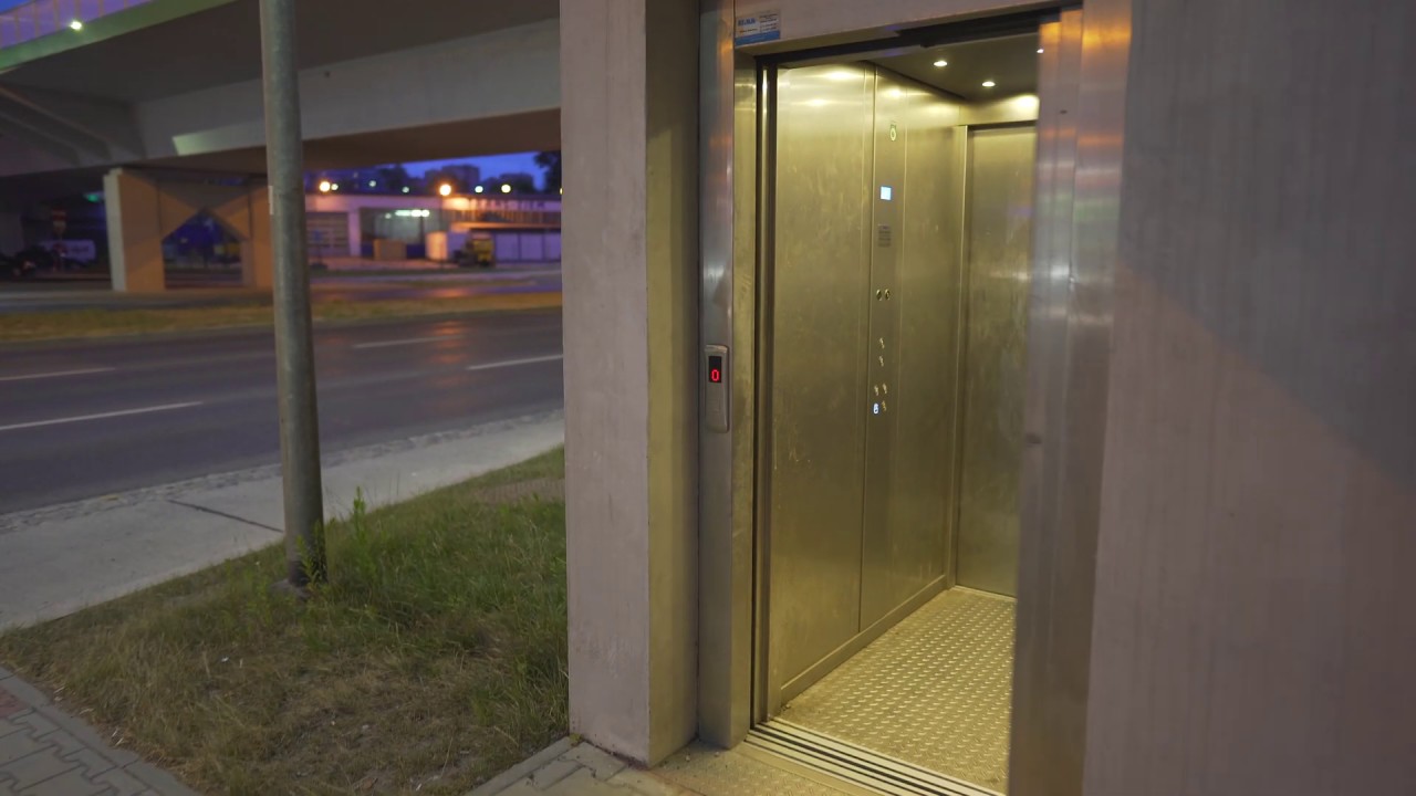 Poland, Kraków, Jurczaka overhead bridge, 2X ZEMM elevator - YouTube