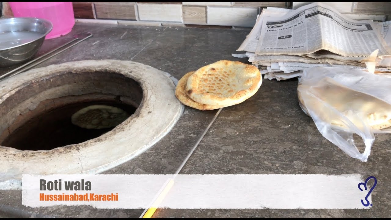 Tandoori Roti | street food of karachi, pakistan 🇵🇰 - YouTube