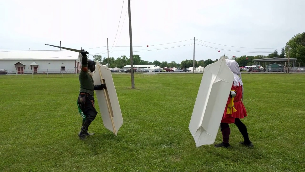 Talhoffer Dueling Shield: Firebow vs Grim - YouTube