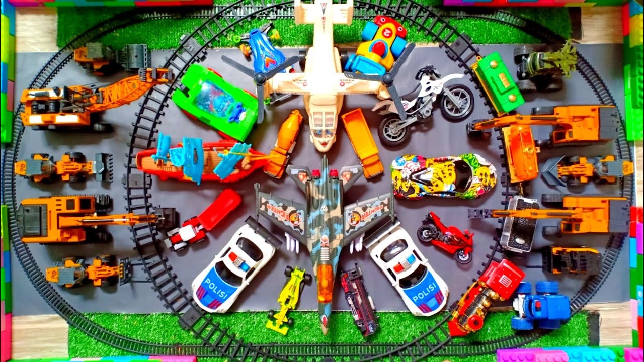 Mainan mobil mobilan, Excavator Crane, Ambulance Car, Pesawat Tempur ...